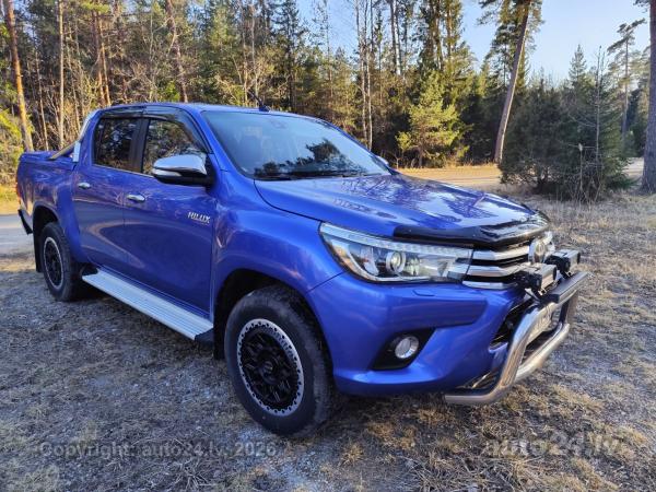 Blue Toyota Hilux 2016 in Tallinn, with an engine capacity of 2.40 L and mileage of 290 thousand km for 27999 €, photo 3 on AUTOMOTO.COM.LV