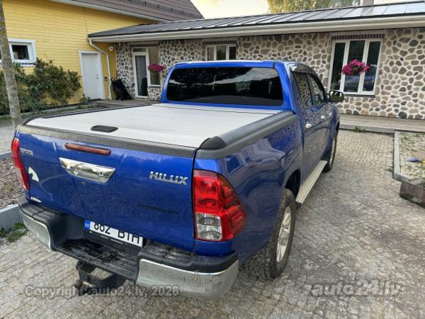 Zils Toyota Hilux 2017 Keila, ar dzinēja tilpumu 2.40 L un nobraukumu 170 tūkst. km par 19000 €, foto 2 vietnē AUTOMOTO.COM.LV
