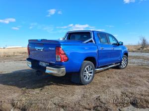 Blue Toyota Hilux 2017 in Parnu, with an engine capacity of 2.40 L and mileage of 174 thousand km for 31700 €, photo 5 on AUTOMOTO.COM.LV