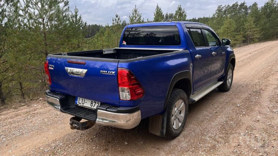 Zils Toyota Hilux 2019 Kuldīga, ar dzinēja tilpumu 2.40 L un nobraukumu 188 tūkst. km par 21500 €, foto 5 vietnē AUTOMOTO.COM.LV