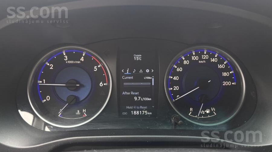 Zils Toyota Hilux 2019 Kuldīga, ar dzinēja tilpumu 2.40 L un nobraukumu 188 tūkst. km par 21500 €, foto 13 vietnē AUTOMOTO.COM.LV