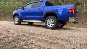 Zils Toyota Hilux 2019 Kuldīga, ar dzinēja tilpumu 2.40 L un nobraukumu 188 tūkst. km par 21500 €, foto 17 vietnē AUTOMOTO.COM.LV