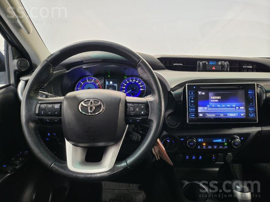 Zils Toyota Hilux 2020 Ventspils, ar dzinēja tilpumu 2.40 L un nobraukumu 138 tūkst. km par 25450 €, foto 10 vietnē AUTOMOTO.COM.LV