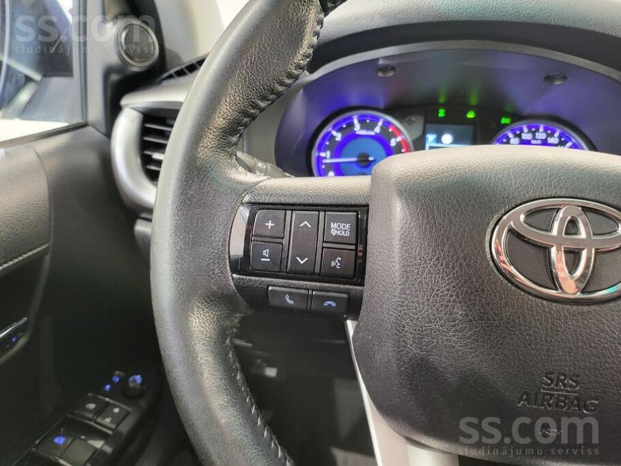 Zils Toyota Hilux 2020 Ventspils, ar dzinēja tilpumu 2.40 L un nobraukumu 138 tūkst. km par 25450 €, foto 14 vietnē AUTOMOTO.COM.LV
