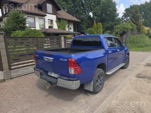 Blue Toyota Hilux 2023 in Riga, with an engine capacity of 2.40 L and mileage of 101 thousand km for 29950 €, photo 5 on AUTOMOTO.COM.LV