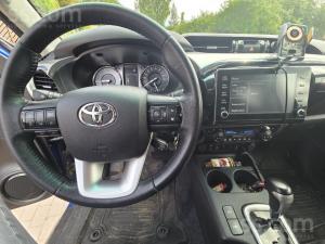 Blue Toyota Hilux 2023 in Riga, with an engine capacity of 2.40 L and mileage of 101 thousand km for 29950 €, photo 11 on AUTOMOTO.COM.LV