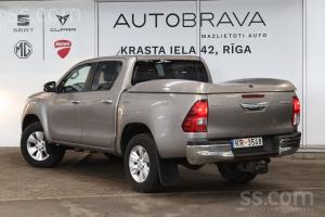 Brūns Toyota Hilux 2017 Rīga, ar dzinēja tilpumu 2.40 L un nobraukumu 210 tūkst. km par 22490 €, foto 5 vietnē AUTOMOTO.COM.LV