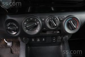 Brūns Toyota Hilux 2017 Rīga, ar dzinēja tilpumu 2.40 L un nobraukumu 210 tūkst. km par 22490 €, foto 10 vietnē AUTOMOTO.COM.LV