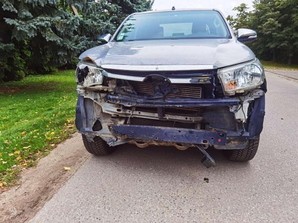 Тойота Хайлюкс 2017 в Каунас на AUTOMOTO.COM.LV Коричневый Тойота Хайлюкс 2017 в Каунас, объемом двигателя 2.39 л и пробегом 249 тыс. км за 12800 €, фото 7 на AUTOMOTO.COM.LV
