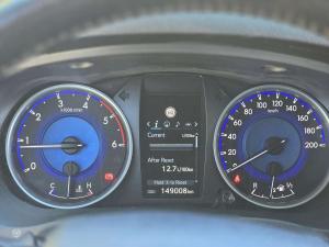 Brown Toyota Hilux 2020 in Kaunas, with an engine capacity of 2.39 L and mileage of 149 thousand km for 24900 €, photo 10 on AUTOMOTO.COM.LV