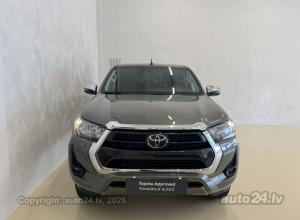 Brown Toyota Hilux 2021 in Rakvere, with an engine capacity of 2.80 L and mileage of 142 thousand km for 40490 €, photo 5 on AUTOMOTO.COM.LV