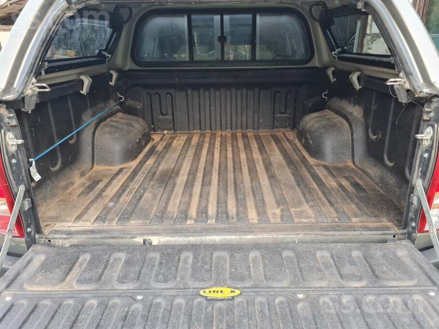 Brūns Toyota Hilux 2022 Rīga, ar dzinēja tilpumu 2.80 L un nobraukumu 145 tūkst. km par 32000 €, foto 8 vietnē AUTOMOTO.COM.LV