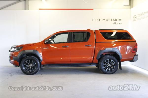 Brūns Toyota Hilux 2023 Tallina, ar dzinēja tilpumu 2.76 L un nobraukumu 32 tūkst. km par 52349 €, foto 4 vietnē AUTOMOTO.COM.LV