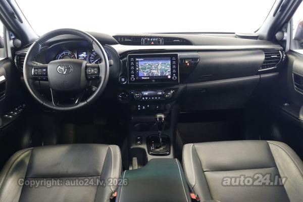 Brūns Toyota Hilux 2023 Tallina, ar dzinēja tilpumu 2.76 L un nobraukumu 32 tūkst. km par 52349 €, foto 9 vietnē AUTOMOTO.COM.LV