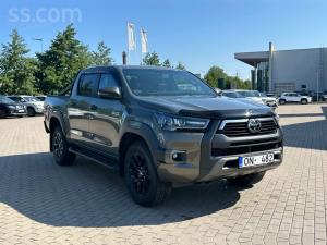 Brown Toyota Hilux 2025 in Liepaja, with an engine capacity of 2.80 L and mileage of 22 thousand km for 51300 €, photo 5 on AUTOMOTO.COM.LV