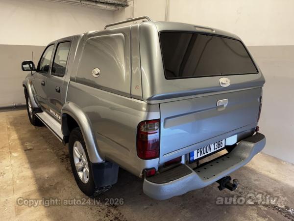 Toyota Hilux 2004 Hāpsalu, ar dzinēja tilpumu 2.50 L un nobraukumu 304 tūkst. km par 10900 €, foto 3 vietnē AUTOMOTO.COM.LV