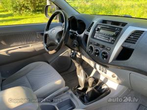 Toyota Hilux 2007 in Kilingi-Nomme, with an engine capacity of 2.50 L and mileage of 367 thousand km for 9990 €, photo 7 on AUTOMOTO.COM.LV