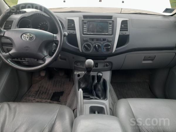 Toyota Hilux 2008 Talsi, ar dzinēja tilpumu 3.00 L un nobraukumu 286 tūkst. km par 13900 €, foto 9 vietnē AUTOMOTO.COM.LV