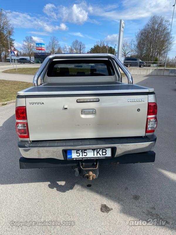Toyota Hilux 2013 Viljandi, ar dzinēja tilpumu 3.00 L un nobraukumu 329 tūkst. km par 14500 €, foto 5 vietnē AUTOMOTO.COM.LV