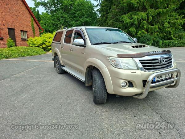 Toyota Hilux 2015 Valga, ar dzinēja tilpumu 3.00 L un nobraukumu 0 tūkst. km par 18000 €, foto 2 vietnē AUTOMOTO.COM.LV