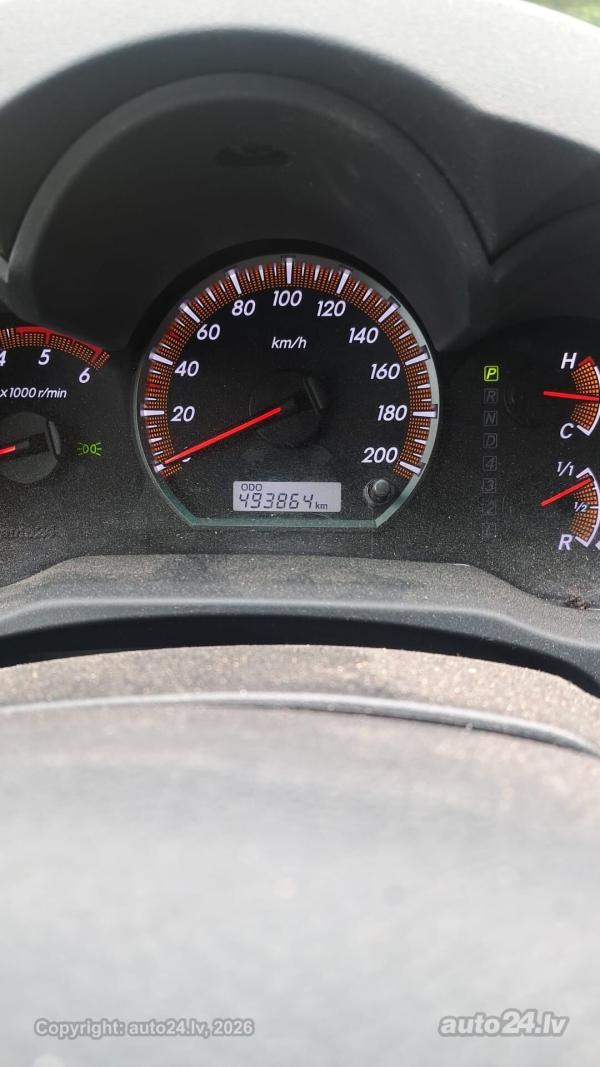 Toyota Hilux 2015 Valga, ar dzinēja tilpumu 3.00 L un nobraukumu 0 tūkst. km par 18000 €, foto 8 vietnē AUTOMOTO.COM.LV