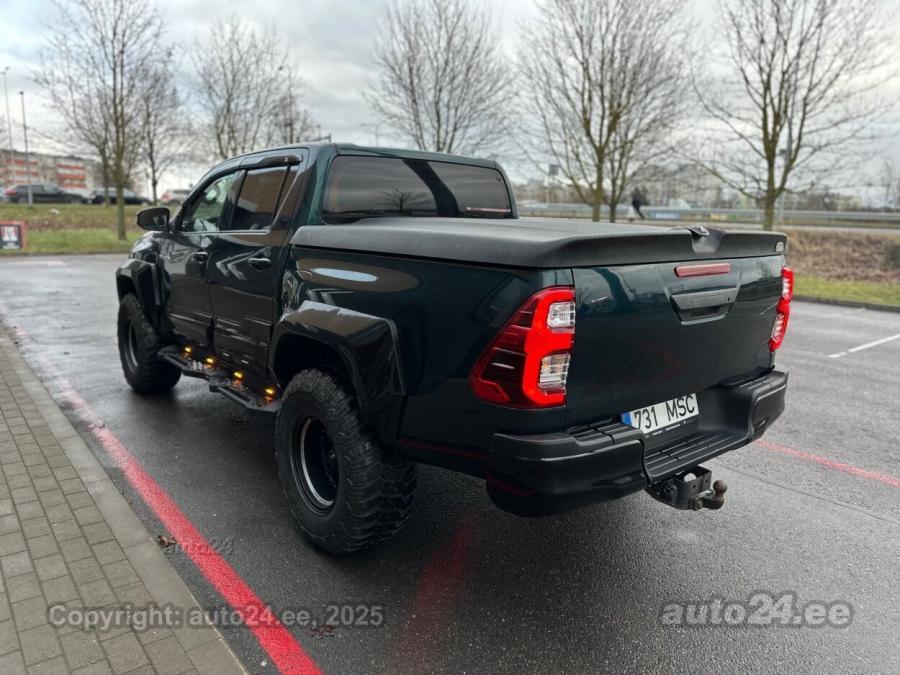Toyota Hilux 2018 in Tallinn, with an engine capacity of 2.40 L and mileage of 158 thousand km for 33900 €, photo 8 on AUTOMOTO.COM.LV