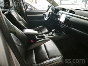 Toyota Hilux 2023 in Riga, with an engine capacity of 2.80 L and mileage of 105 thousand km for 36400 €, photo 14 on AUTOMOTO.COM.LV
