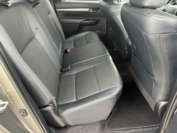 Toyota Hilux 2023 Viļņa, ar dzinēja tilpumu 2.80 L un nobraukumu 140 tūkst. km par 37950 €, foto 5 vietnē AUTOMOTO.COM.LV