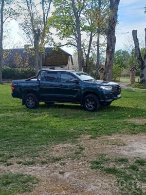 Zaļš Toyota Hilux 2018 Tukums, ar dzinēja tilpumu 2.40 L un nobraukumu 0 tūkst. km par 25000 €, foto 4 vietnē AUTOMOTO.COM.LV