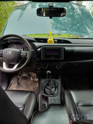 Zaļš Toyota Hilux 2018 Tukums, ar dzinēja tilpumu 2.40 L un nobraukumu 0 tūkst. km par 25000 €, foto 5 vietnē AUTOMOTO.COM.LV