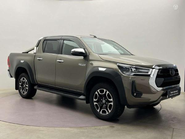 Zaļš Toyota Hilux 2020 Panevēža, ar dzinēja tilpumu 2.76 L un nobraukumu 71 tūkst. km par 38990 €, foto 3 vietnē AUTOMOTO.COM.LV