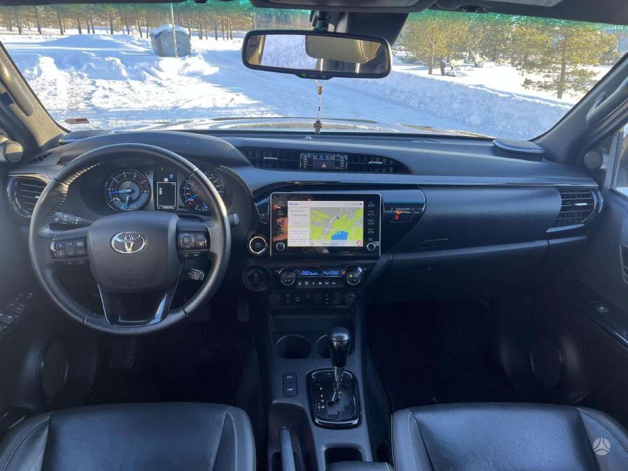 Zaļš Toyota Hilux 2021 Kupiškis, ar dzinēja tilpumu 2.76 L un nobraukumu 100 tūkst. km par 42350 €, foto 7 vietnē AUTOMOTO.COM.LV