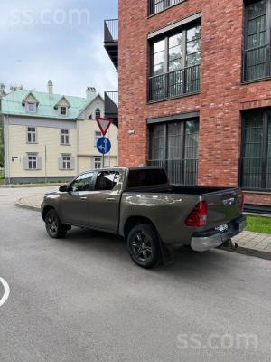 Zaļš Toyota Hilux 2022 Rīga, ar dzinēja tilpumu 2.40 L un nobraukumu 187 tūkst. km par 27500 €, foto 4 vietnē AUTOMOTO.COM.LV