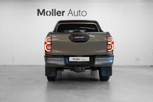 Zaļš Toyota Hilux 2022 Viļņa, ar dzinēja tilpumu 2.80 L un nobraukumu 86 tūkst. km par 38900 €, foto 7 vietnē AUTOMOTO.COM.LV