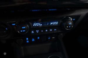 Зеленый Тойота Хайлюкс 2022 в Вильнюс, объемом двигателя 2.80 л и пробегом 86 тыс. км за 38900 €, фото 17 на AUTOMOTO.COM.LV
