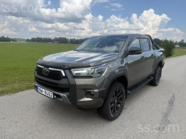 Zaļš Toyota Hilux 2024 Cēsis, ar dzinēja tilpumu 2.80 L un nobraukumu 105 tūkst. km par 41283 €, foto 4 vietnē AUTOMOTO.COM.LV