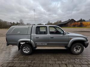 Grey Toyota Hilux 2004 in Haapsalu, with an engine capacity of 2.50 L and mileage of 303 thousand km for 9920 €, photo 8 on AUTOMOTO.COM.LV