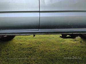 Grey Toyota Hilux 2004 in Paide, with an engine capacity of 2.50 L and mileage of 269 thousand km for 19999 €, photo 16 on AUTOMOTO.COM.LV