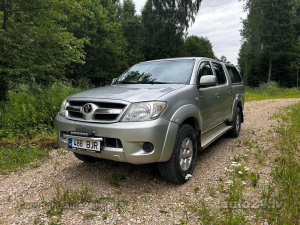 Pelēks Toyota Hilux 2006 Jegeva, ar dzinēja tilpumu 2.50 L un nobraukumu 311 tūkst. km par 8500 €, foto 9 vietnē AUTOMOTO.COM.LV