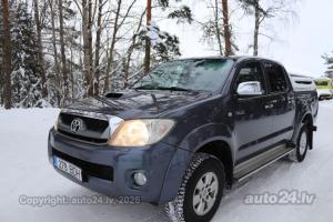 Grey Toyota Hilux 2010 in Rakvere, with an engine capacity of 2.50 L and mileage of 289 thousand km for 11000 €, photo  on AUTOMOTO.COM.LV