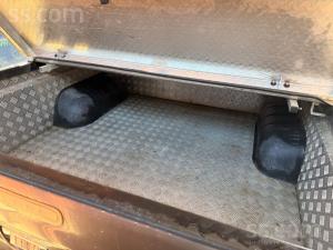 Pelēks Toyota Hilux 2012 Liepāja, ar dzinēja tilpumu 2.50 L un nobraukumu 445 tūkst. km par 13000 €, foto 12 vietnē AUTOMOTO.COM.LV