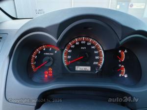 Pelēks Toyota Hilux 2013 Elva, ar dzinēja tilpumu 2.50 L un nobraukumu 316 tūkst. km par 13950 €, foto 12 vietnē AUTOMOTO.COM.LV