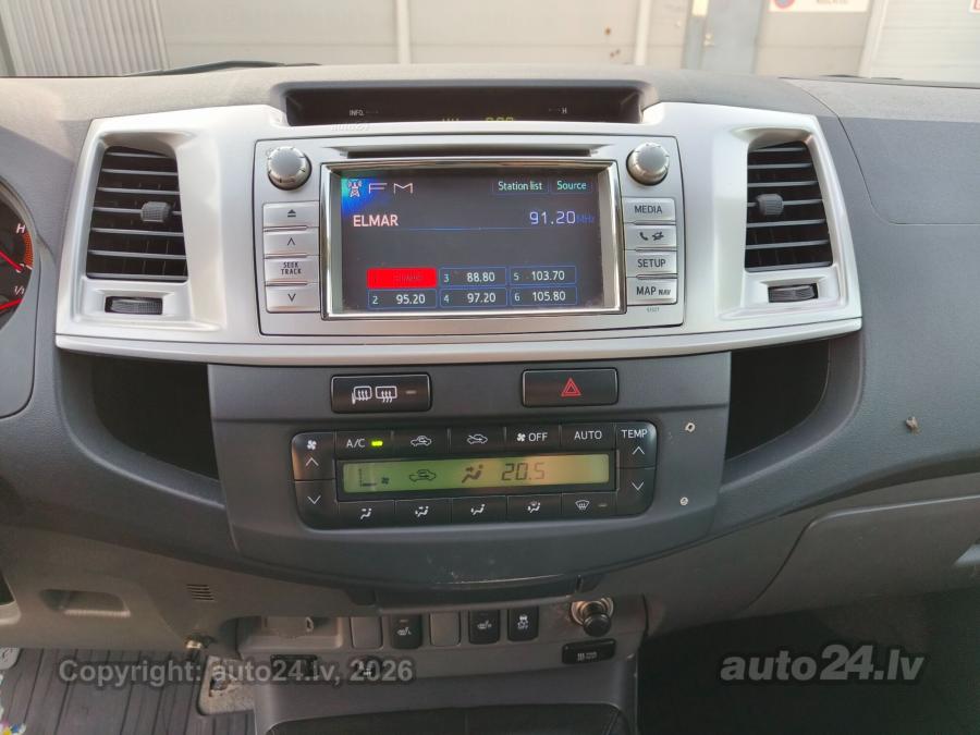 Pelēks Toyota Hilux 2013 Elva, ar dzinēja tilpumu 2.50 L un nobraukumu 316 tūkst. km par 13950 €, foto 13 vietnē AUTOMOTO.COM.LV