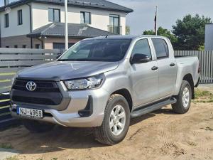 Pelēks Toyota Hilux 2021 Rīga, ar dzinēja tilpumu 2.40 L un nobraukumu 307 tūkst. km par 21600 €, foto 1 vietnē AUTOMOTO.COM.LV