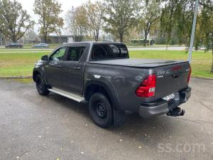 Pelēks Toyota Hilux 2021 Rīga, ar dzinēja tilpumu 2.40 L un nobraukumu 63 tūkst. km par 25890 €, foto 11 vietnē AUTOMOTO.COM.LV