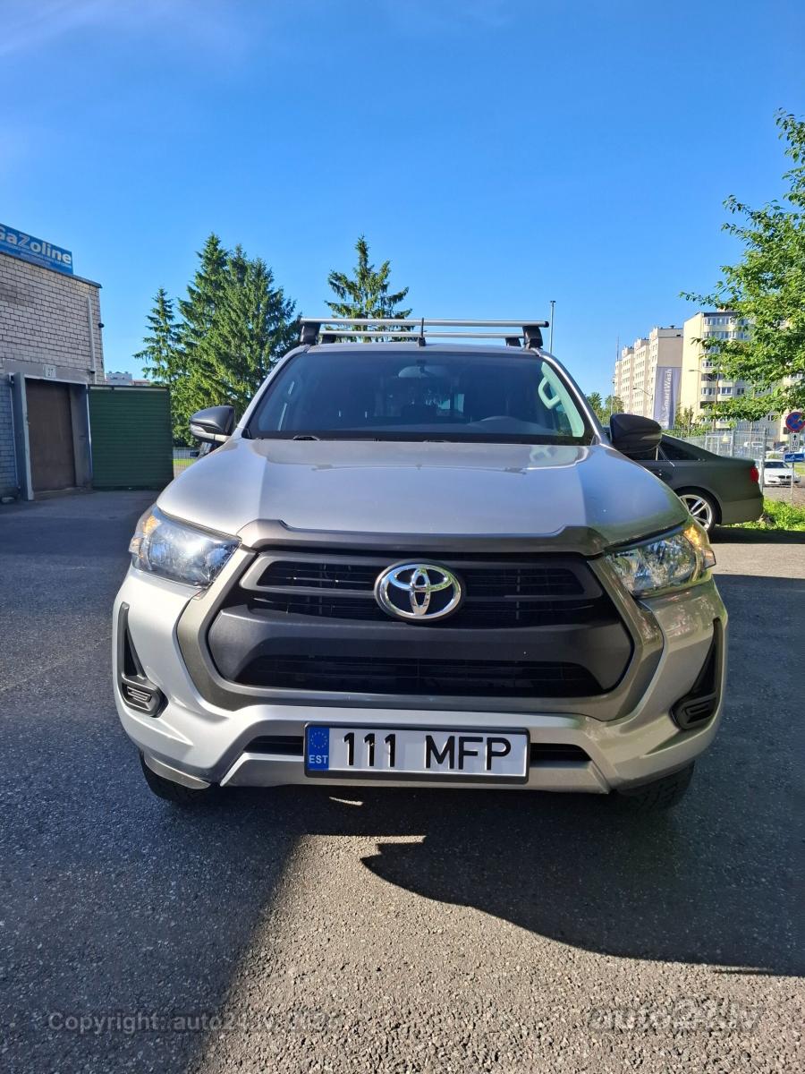 Pelēks Toyota Hilux 2022 Tallina, ar dzinēja tilpumu 2.40 L un nobraukumu 91 tūkst. km par 41000 €, foto 1 vietnē AUTOMOTO.COM.LV
