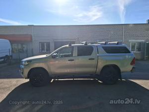 Pelēks Toyota Hilux 2022 Tallina, ar dzinēja tilpumu 2.40 L un nobraukumu 91 tūkst. km par 41000 €, foto 5 vietnē AUTOMOTO.COM.LV