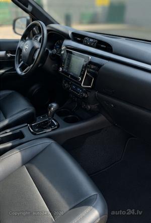 Grey Toyota Hilux 2023 in Tallinn, with an engine capacity of 2.80 L and mileage of 85 thousand km for 49500 €, photo 4 on AUTOMOTO.COM.LV