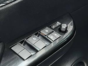 Pelēks Toyota Hilux 2023 Rēzekne, ar dzinēja tilpumu 2.80 L un nobraukumu 30 tūkst. km par 46000 €, foto 22 vietnē AUTOMOTO.COM.LV