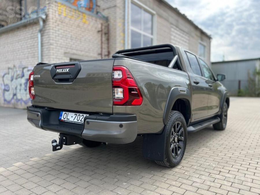 Pelēks Toyota Hilux 2026 Rīga, ar dzinēja tilpumu 2.80 L un nobraukumu 8 tūkst. km par 56750 €, foto 6 vietnē AUTOMOTO.COM.LV